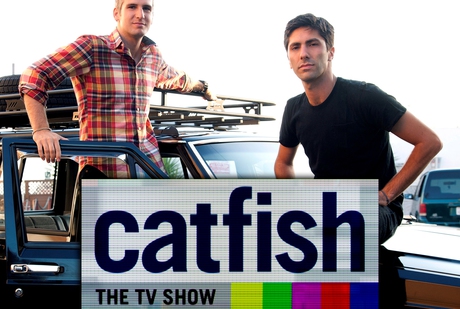 Second Life Marketplace - CuCu FREEBIE! Baseball Tee "Catfish" & Tattoo