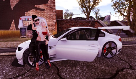 Second Life Marketplace - ++ Vetro Poses - Embraced couple on car
