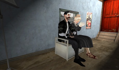 Second Life Marketplace - Little Chest, Sit