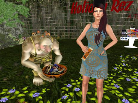 Second Life Marketplace - Troll Gives out Halloween Candy and speaks (box)