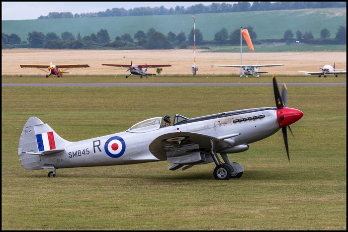 Second Life Marketplace - spitfire taxying