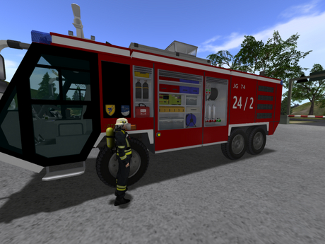 Second Life Marketplace - Airfield Fire Engine V6 2.0
